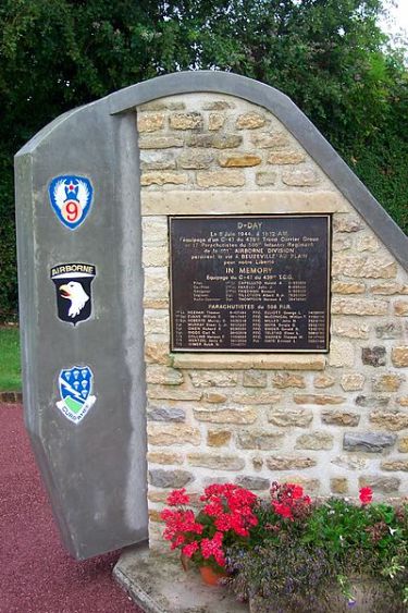 Winters, Richard Davis “Dick”, Band of Brothers. | WW2 Gravestone
