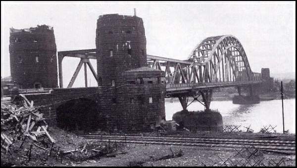Botsch, Walter Hugo. | WW2 Gravestone