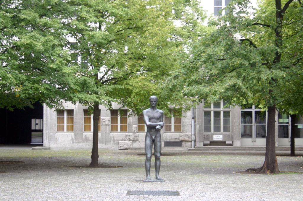 Remer, Otto Ernst. | WW2 Gravestone