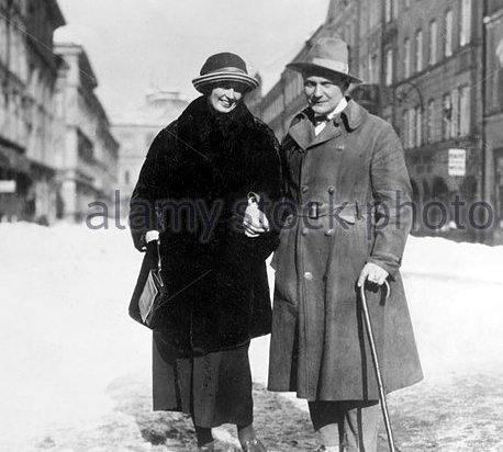 Goering’s great love Carin von Katzow. | WW2 Gravestone