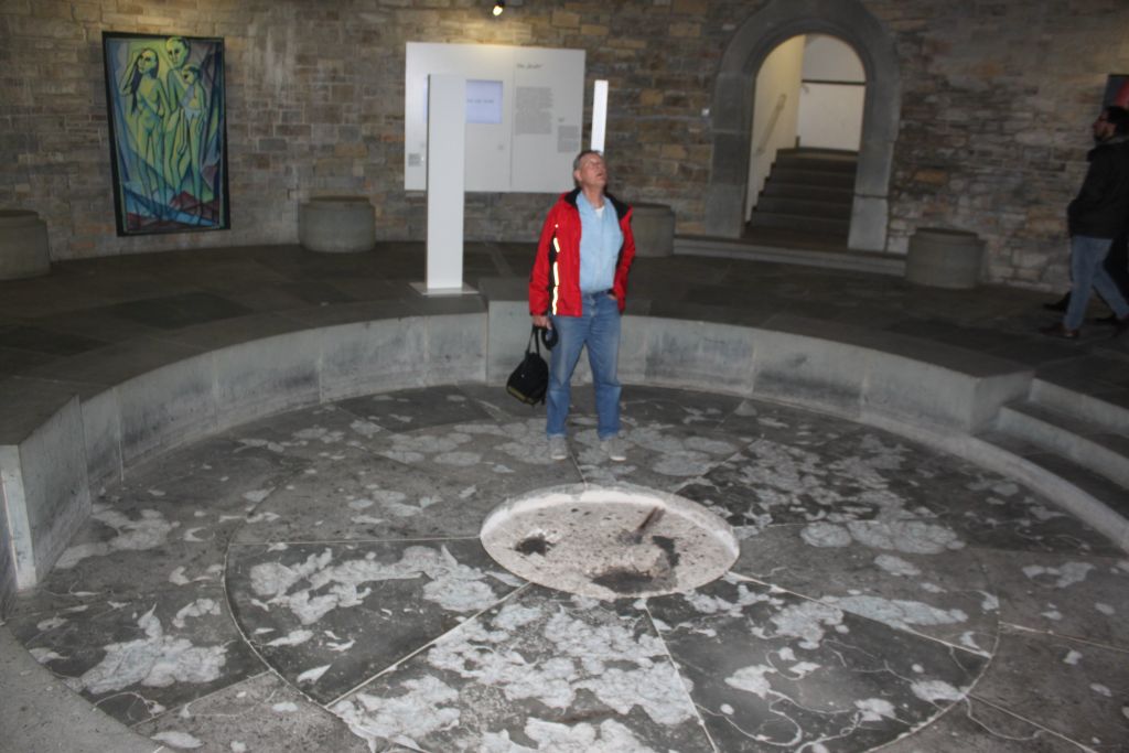The Wewelsburg: the Nazi Grail Castle. | WW2 Gravestone