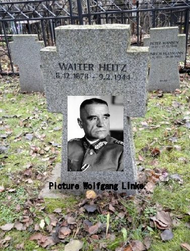 Hilpert, Carl. | WW2 Gravestone