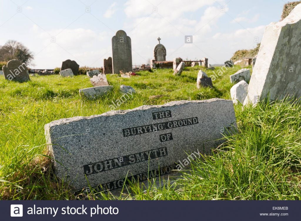 headstone-in-a-graveyard-the-burying-ground-of-john-smyth-EK6MEB | WW2 ...