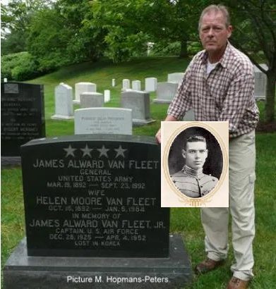 Van Fleet, James Alward. | WW2 Gravestone