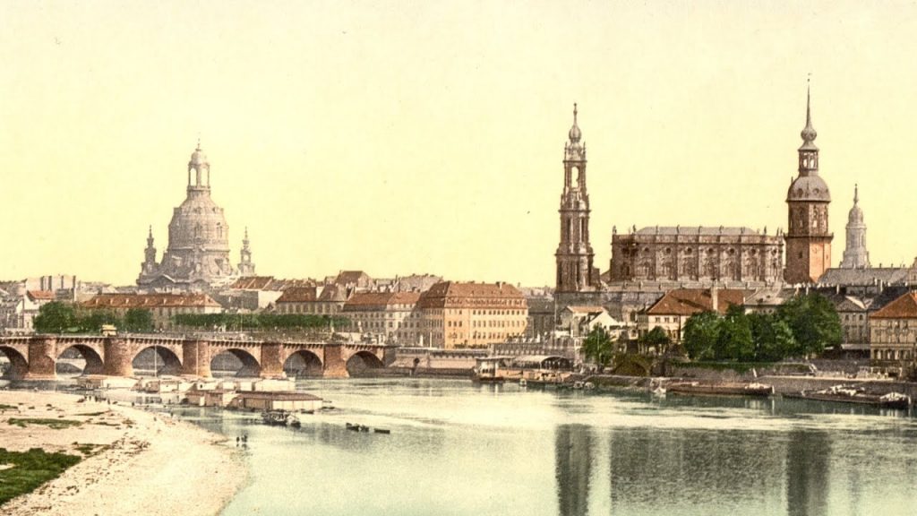 Behrens, Manja “Martin Bormann’s mistress”. | WW2 Gravestone