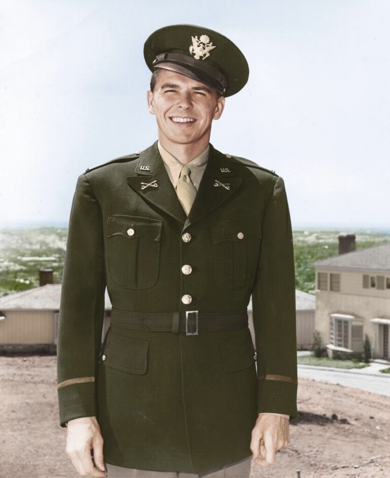 Stewart, James Maitland “Jimmy”. | WW2 Gravestone