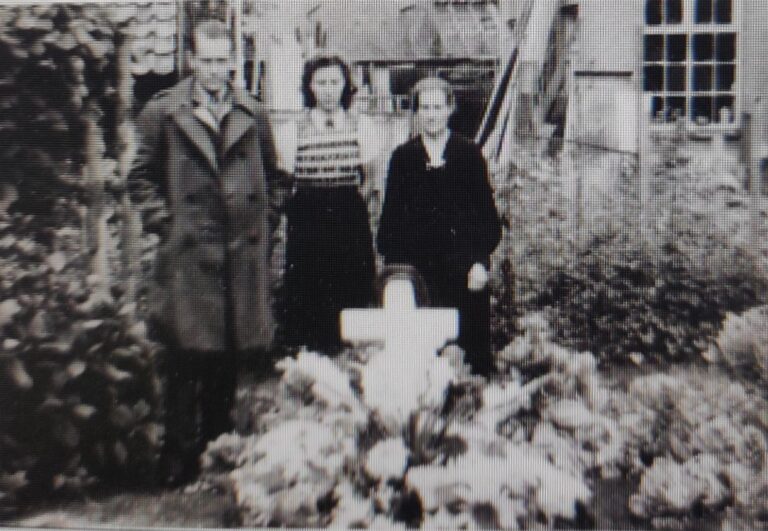 Stevens, Raymond Harold. | WW2 Gravestone
