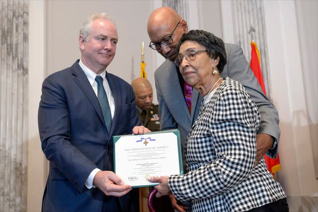 Woodson, Jr, Waverly Bernard, “Woody”. | WW2 Gravestone