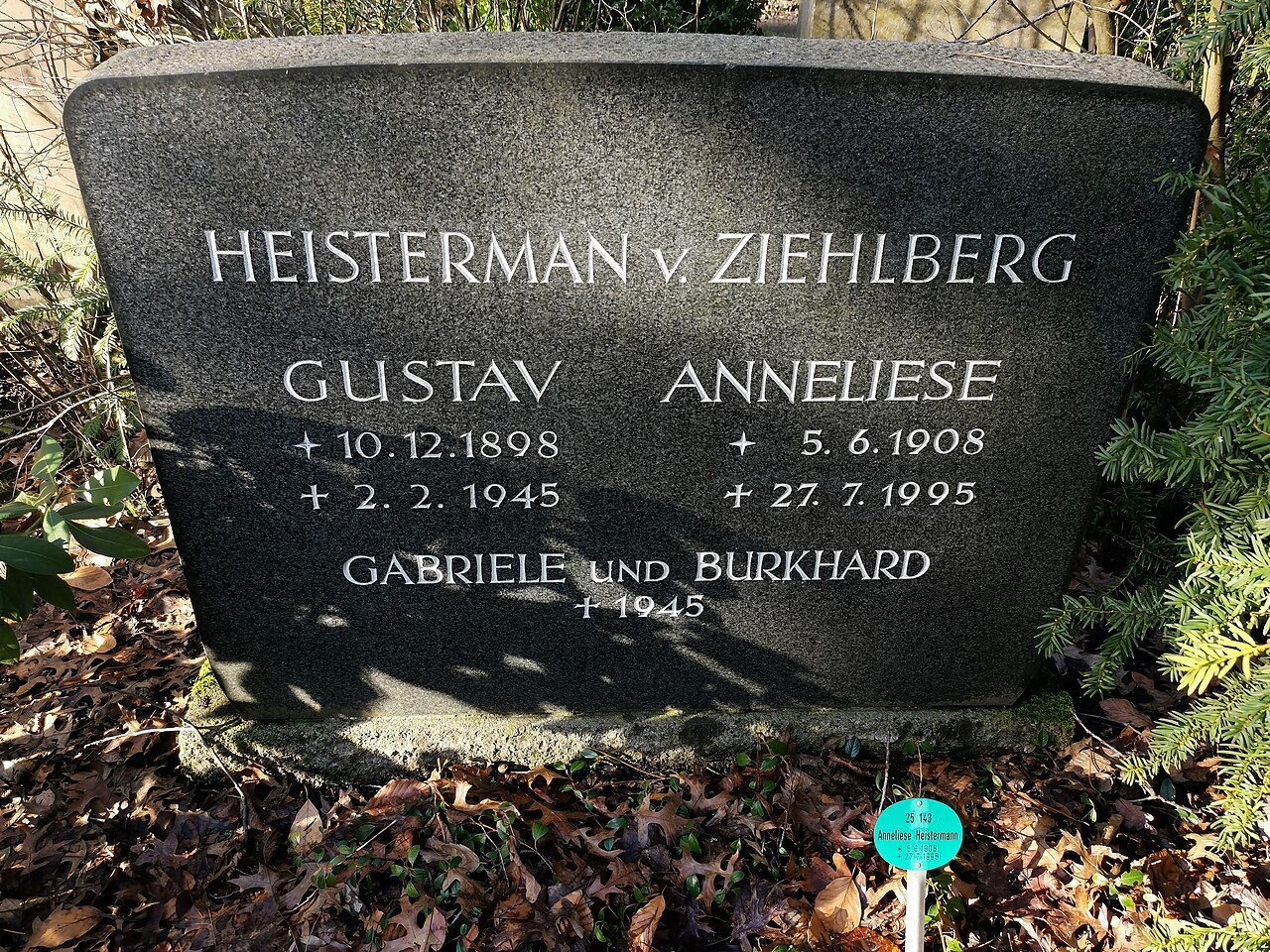 Heisterman von Ziehlberg Gustav Dietrich Adolf. | WW2 Gravestone