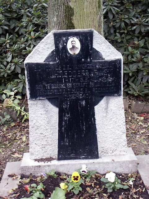 Pas, Wilhelmus Godefriedus “Gort”. | WW2 Gravestone