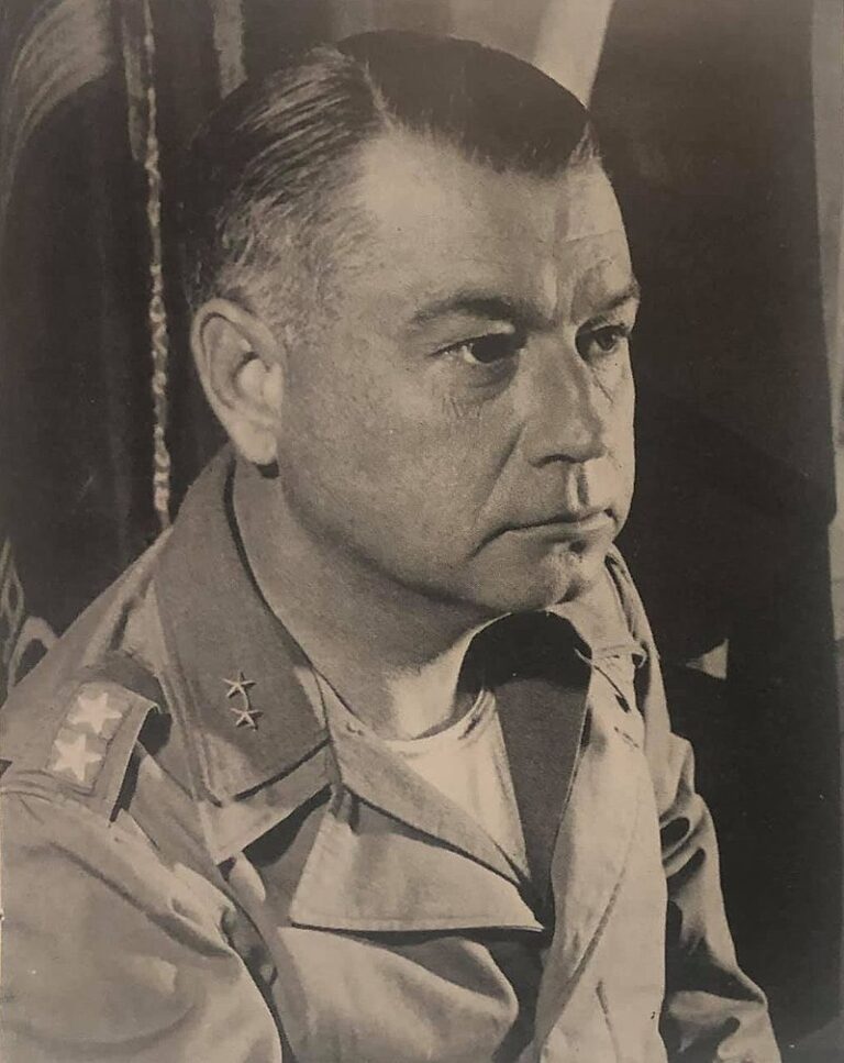 Carson Gordon Floyd ”Gordy”. | WW2 Gravestone