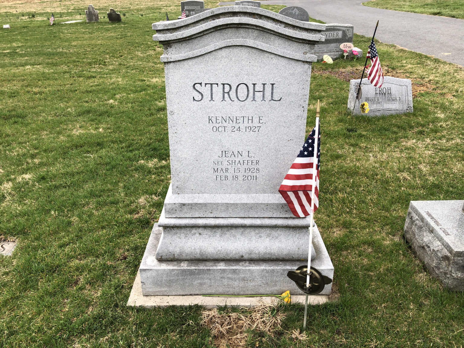 Strohl, Roderick George “Rod”. | WW2 Gravestone