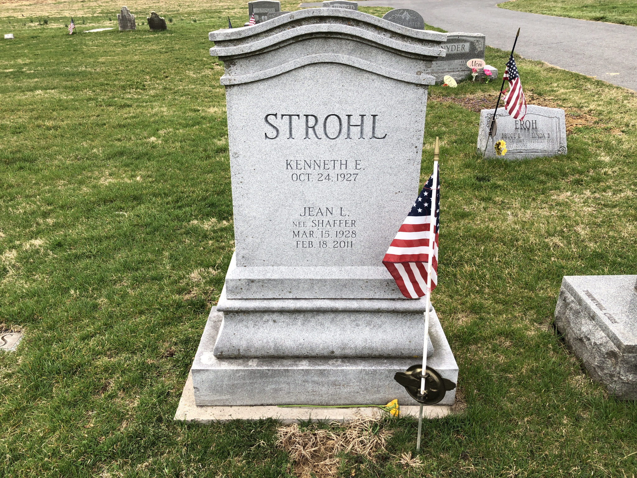 Strohl, Roderick George “Rod”. | WW2 Gravestone